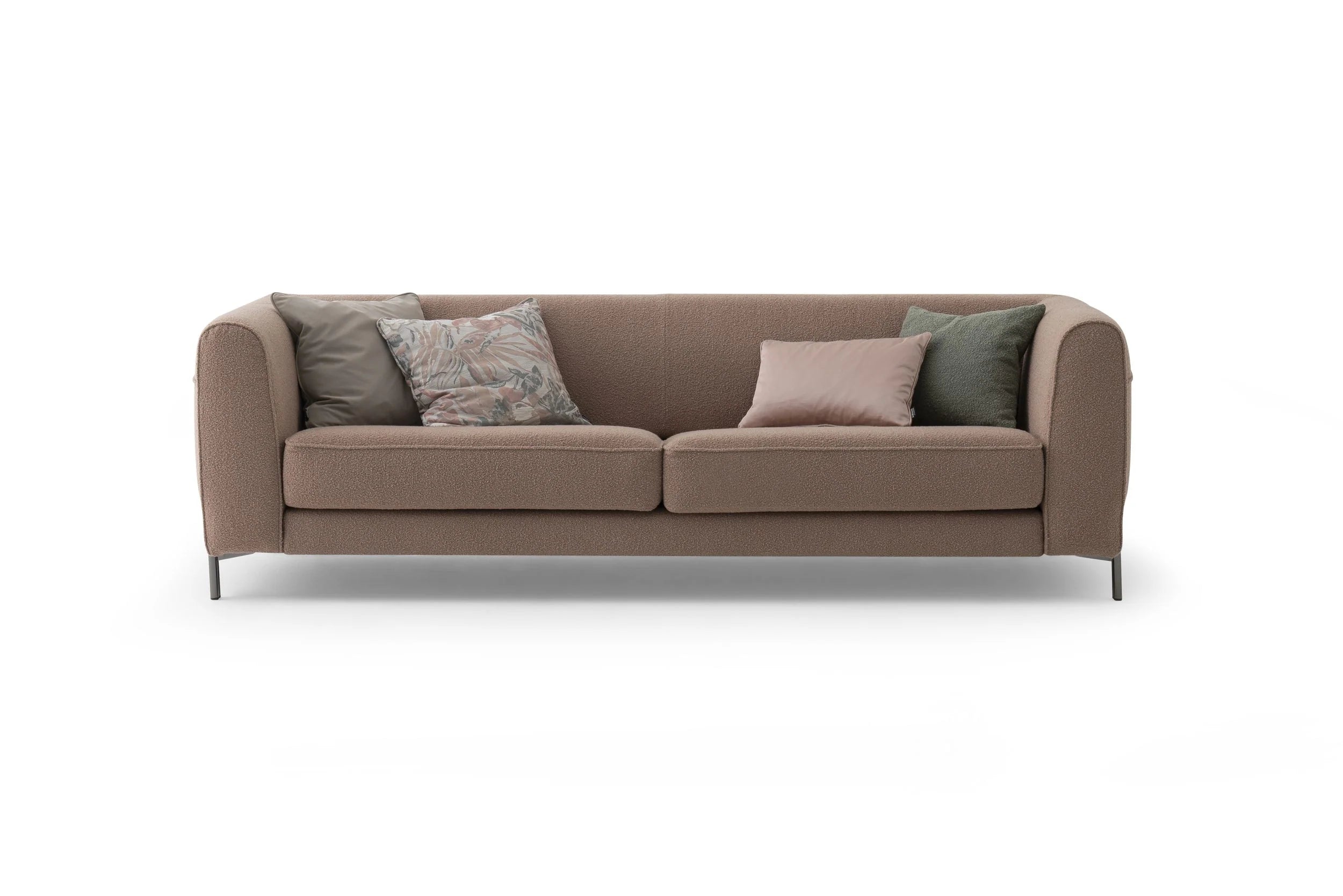 Saloni | Amour Sofa